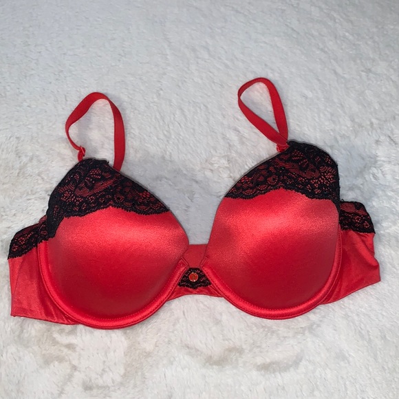 Victoria's Secret | Intimates & Sleepwear | 34c Victorias Secret Lined ...